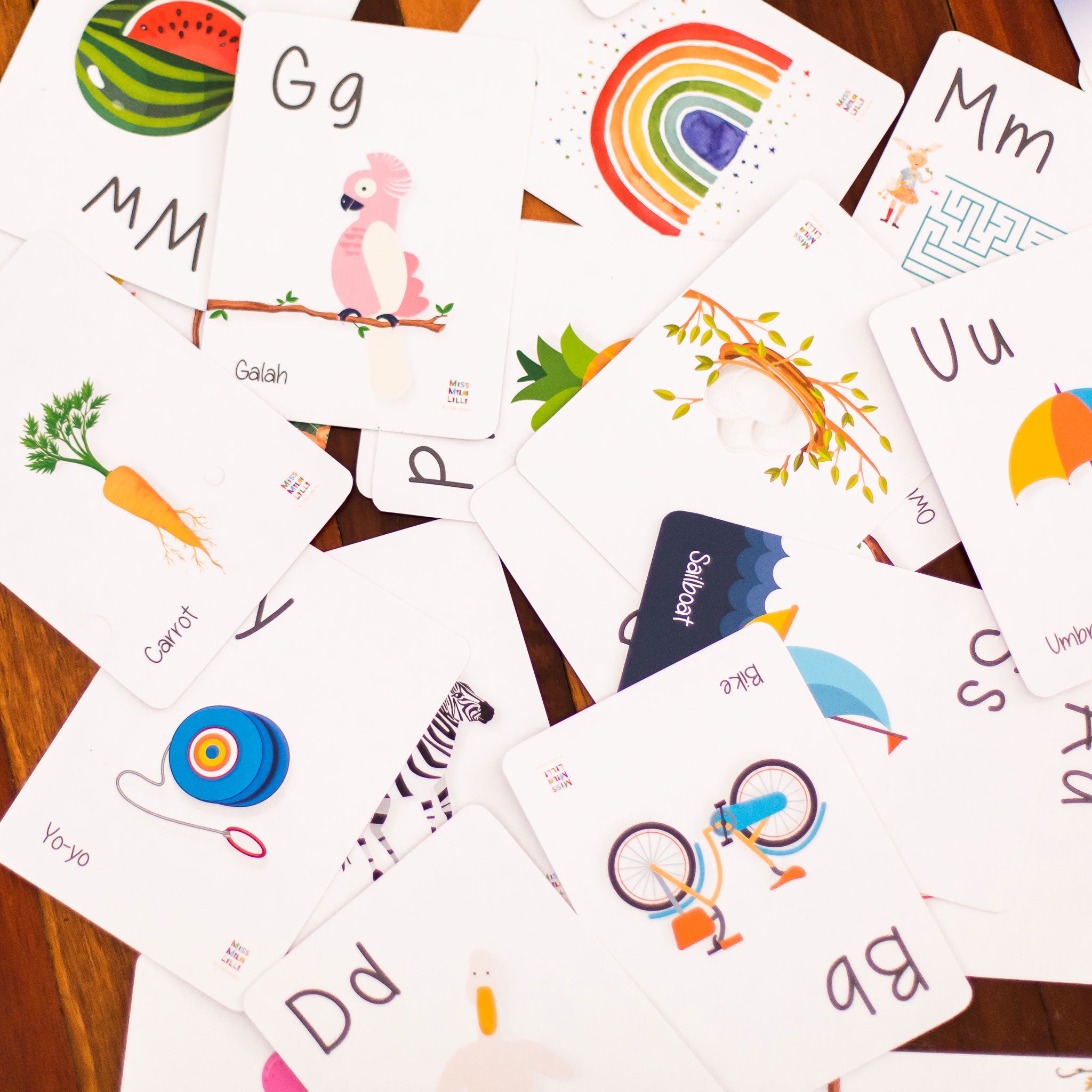 Miss Mila Lilli™ | Flashcard Stand – liliLife®